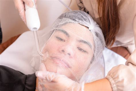 High Frequency Facial Images Browse 1 274 Stock Photos Vectors And Video Adobe Stock