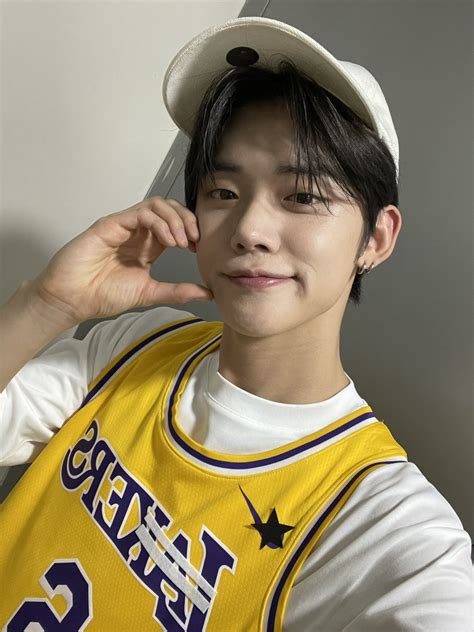 🐰ᴍɪᴍɪ🐧 On Twitter Rt Txt Members 인가 잠시 바이ㅠ ️ 연준 Yeonjun