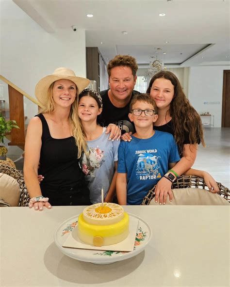 Daughter Of Dingo Dinkelman Dubbed South Africas Steve Irwin Pens