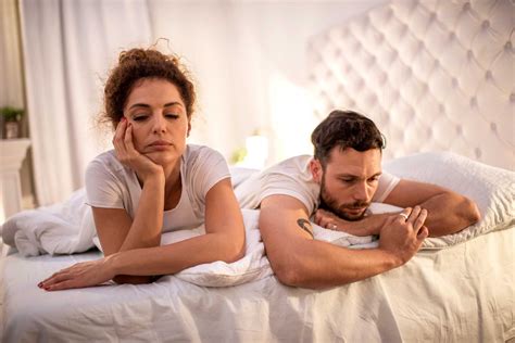 11 Signs You Might Have A Hormone Imbalance According To Expert Doctors