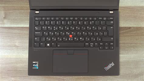 联想thinkpad X13 Gen 4（英特尔）评测 令人印象深刻的超快超轻商务笔记本，但也有不足之处 设计和结构