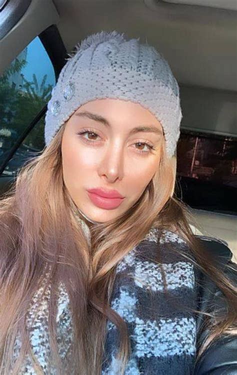 الموت يغيب الفنانة السورية إنجي مراد