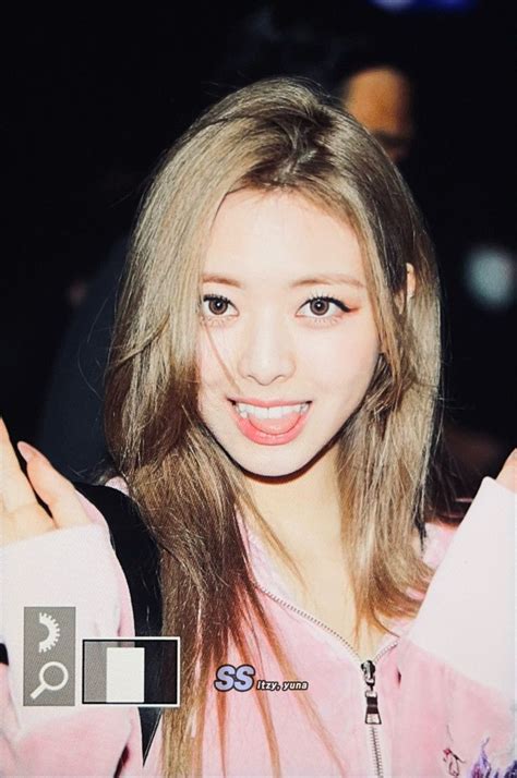 Pin von 𝕵𝖚𝖑𝖎𝖆 auf ITZY