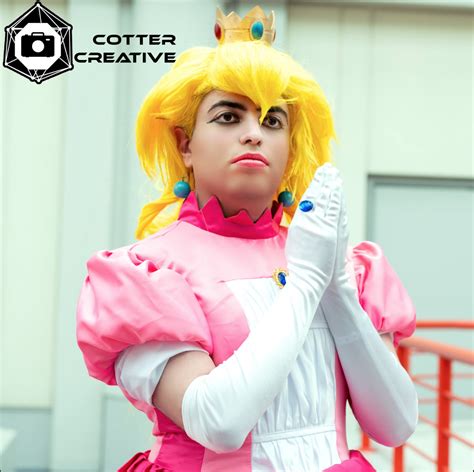 Peach Cosplay And Crafts On Princess Peach Fans Deviantart