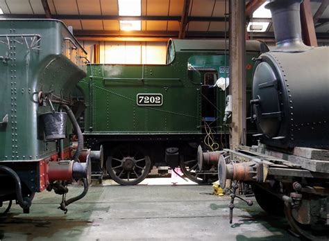 Bunker And Trailing Wheels Of Ex Gwr 72xx Class 2 8 2t B Flickr