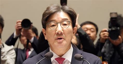 권성동 탄핵 이재명 대선 허가증 아냐…대통령 놀음 빠지지 말라