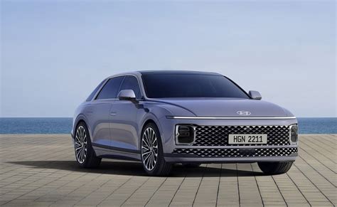 그랜저 하브 가격에 움찔…신형 싼타페 몸값에 쏠린 눈