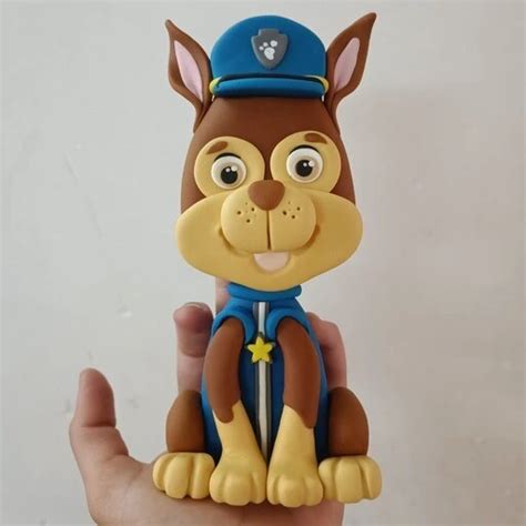 خرید و قیمت تاپر فوندانتی سگ نگهبان ویژه تزئین کیک و دسر و کاپ کیک ارتفاع 10سانت ترب