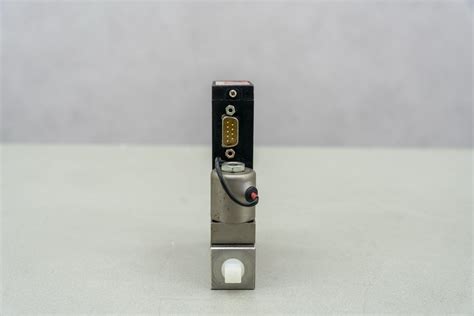 Bronkhorst F 201c Fb 00 V Mass Flow Meter And Control Valve Gemini Bv