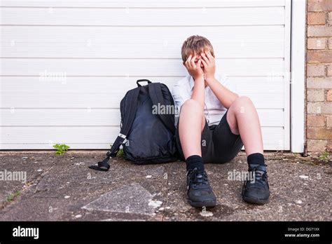 Tyrann In Der Schule Mobbing Gemobbt Fotos Und Bildmaterial In Hoher