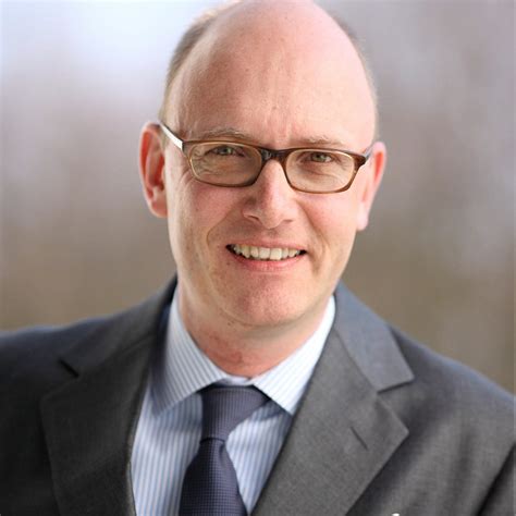 Robert Lorenzs Instagram Twitter And Facebook On Idcrawl