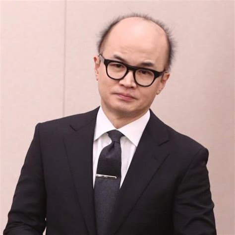 [잡담] 한동훈 가발 벗은 예상 사진이라는데 인스티즈 Instiz 연예 카테고리