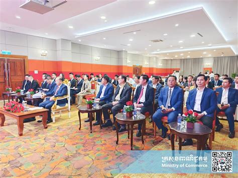 ល្អណាស់ ចិន បង្ហាញចំណាប់ចង់មកវិនិយោគក្នុងការសាងសង់សួនឧស្សាហកម្មគ្រាប់ធញ្ញជាតិនៅកម្ពុជា