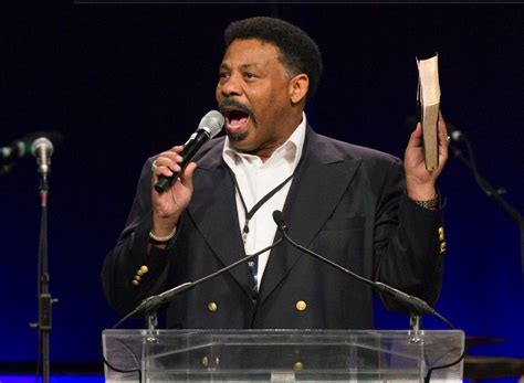 Dallas Pastor Quits Leadership Of 10000 Member Megachurch He Has Led