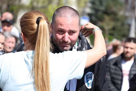 Убиецът на Сияна е бил с проститутка преди сблъсъка Бащата на загиналото дете с ексклузивни