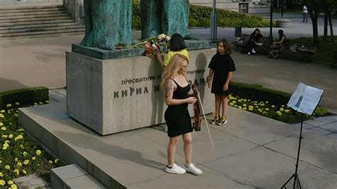 Честит 24 ти Май честит празник на просветата Честит 24 ти май Поздравявам ви с видеото