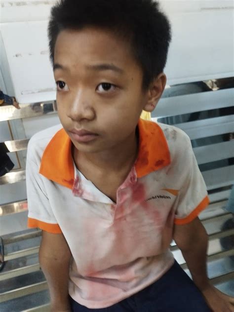 မန္တလေး ၇၁ လမ်း ၂၇ ၂၈ ကြား ရေကစားမဏ္ဍပ် ဆိုင်ကယ်အပ်နှံသည့် နေရာတွင် Nld အစွန်းရောက် Pdf အကြမ်းဖက