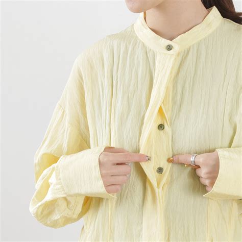CHIGNON（シニヨン） ワッシャータックシャツ / レディース ブラウス 長袖 チュニック丈 ポリエステル ナイロン Washer Ta ...
