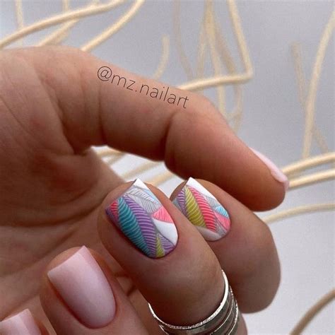 МАНИКЮР ТАГАНСКАЯ МАРКСИСТСКАЯ On Instagram Нюд в сочетании с ярким стемпингом очень