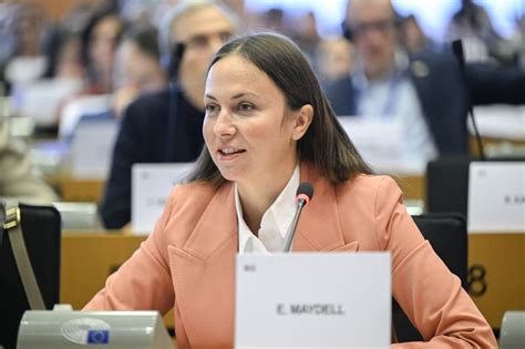 Икономическата комисия на Европейския парламент подкрепи България за еврозоната Информационна