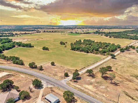 213 Division Ln Poolville Tx 76487 Mls 20442494 Zillow