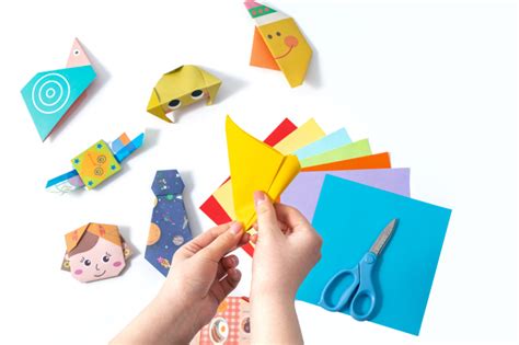 可爱卡通手工折纸摄影图