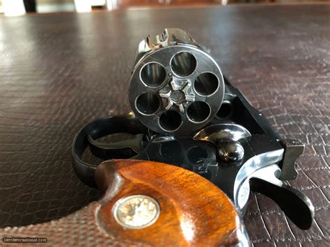 Colt Python 357 Magnum 6” Barrel Wood Grips Crisp Action Colt Python 357 Magnum 6” Barrel Wood Grips Crisp Action