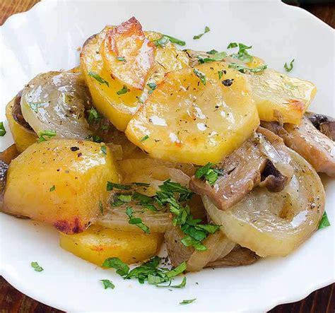 Wok Pommes De Terre Oignons Pommes De Terre Au Wok Mbdr