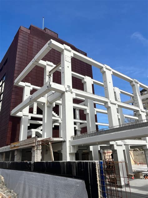 Precast Concrete Building Structure