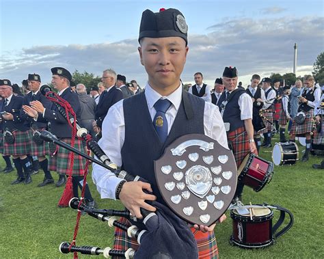 Black Belt Bagpiper Takes On The Hnd Piping Course Bagpipe News