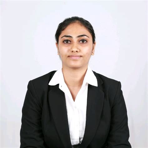 shruti jain associate analyst icra linkedin