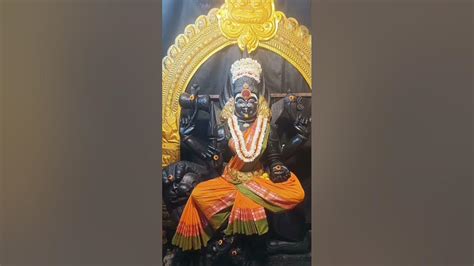 சமயபுரம் மாரியம்மன் இந்த உலகை ஆளும் தாய்க்கு செல்லப்பிள்ளை நான்