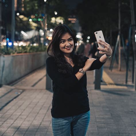 Creative Self Portrait Ideas That You Can Try At Home Photoguard