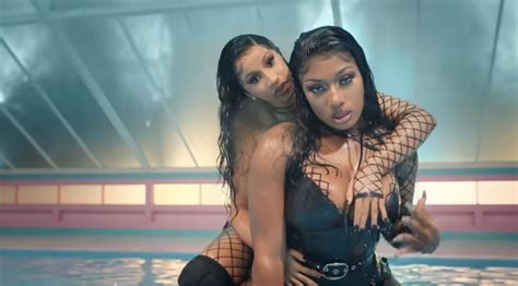 Pain With Sex Experts Say This Easy Free Solution Might Help Betches