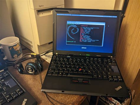 4gb Ram And Debian Installed On The £10 X200 R Thinkpad