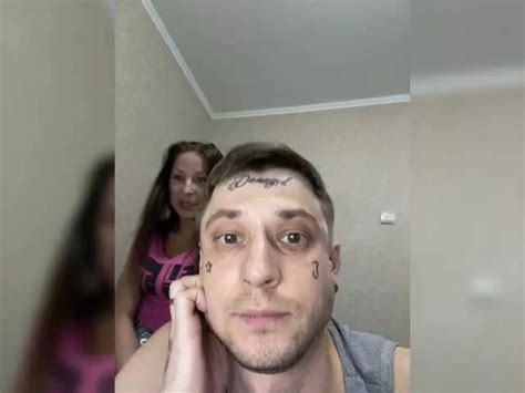 Bongacamss Steamy Sextwins Is Online Now Getting Randy And Masturbating