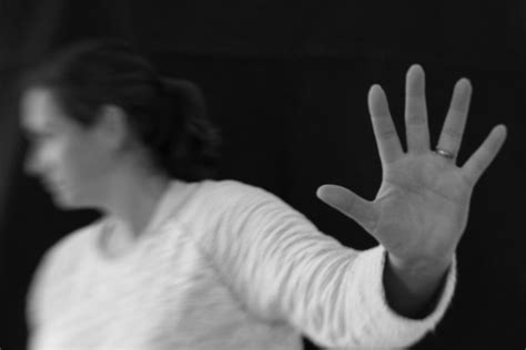 Keep It To Yourself The Importance Of Privacy In Relationships Alternative Shrink