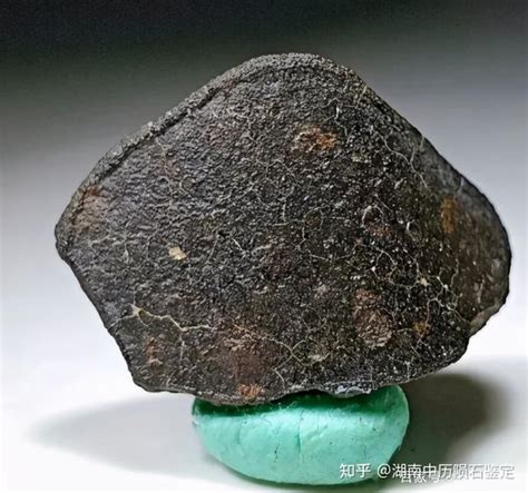 如何辨别分类陨石 知乎