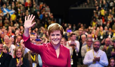 W Radio Colombia On Twitter Noticiero Primera Ministra De Escocia