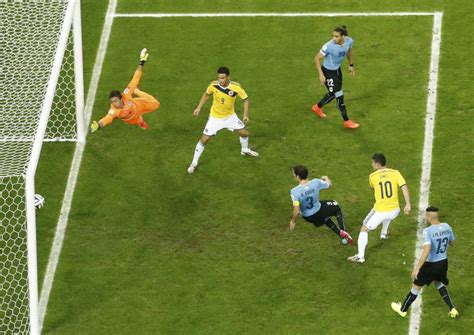 Video Colombia 2 0 Uruguay Highlights Goals James Rodriguez Brace Sends Colombia To
