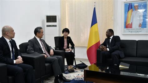 Уан И Китай е готов да разшири взаимноизгодното сътрудничество с Чад