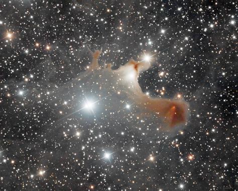 Vdb 141 Ghost Nebula The Ghost Nebula Is An Interesting Re… Flickr