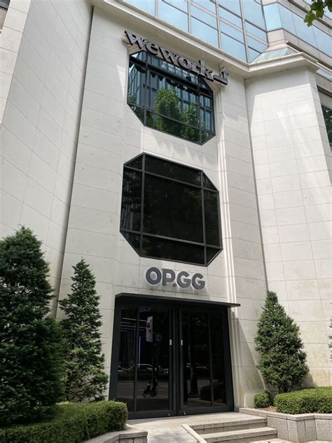 가짜연구소 인과추론팀의 인과추론으로 네트워킹 행사에 참여했습니다 인과추론팀은 자체적으로 번역 도서 출간부터 깃허브 오픈소스를 활발히 공유하고 있고 스터디도 오래