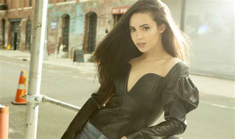 Sofia Carson Joins Cast Of Freeforms Pretty Little Liars Spinoff