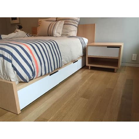 Blu Dot Maple Modu Licious Bed W White Drawers Aptdeco