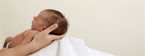 Caput Succedaneum Vs Cephalohematoma Birth Injuries Brown And Crouppen