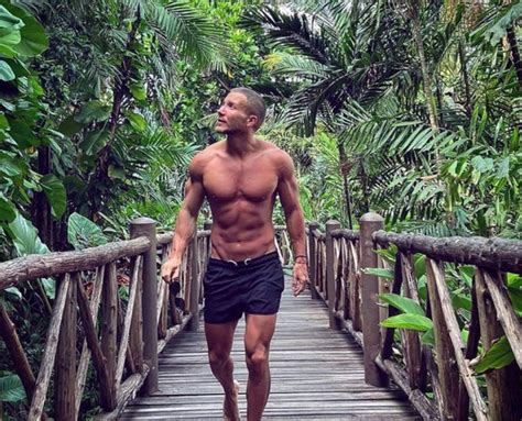 Saša Kovačević U Kupaćem Mondo