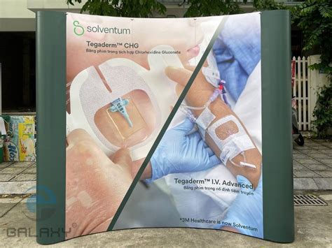 Thiết Kế Backdrop Sự Kiện Cho Menarini Và Solventum