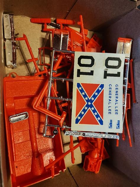 The Dukes Of Hazzard Dodge Charger General Lee Model Kit 4613476573
