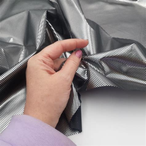 Ткань подкладочная для шитья одежды, отрез 250х150 см. Фольгированная ...